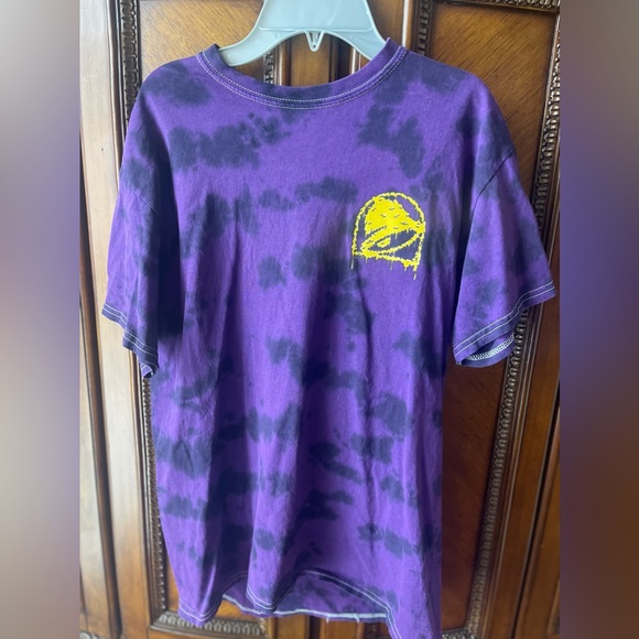 Taco Bell | Shirts | Official Taco Bell Cheesy Logo Purple Tie Dye Tee ...